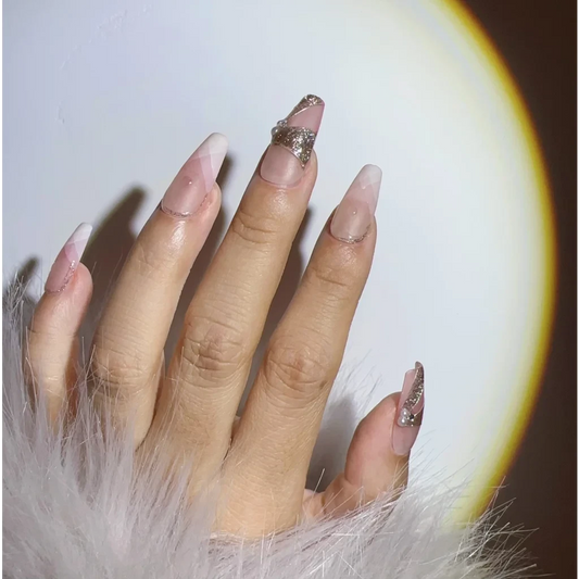 Tippi | Press On Nails Australia | Salon-quality Nails in 15 mins