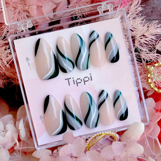 Tippi | Press On Nails Australia | Salon-quality Nails in 15 mins